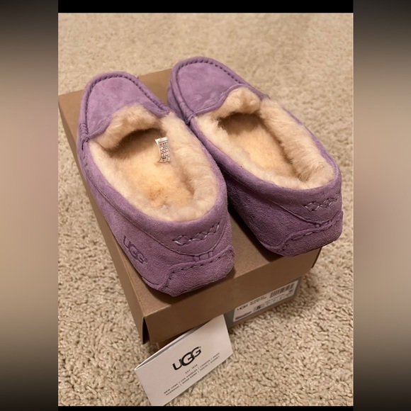 UGG | Shoes | New With Box Ugg Lavender Slippers Us 5 | Poshmark